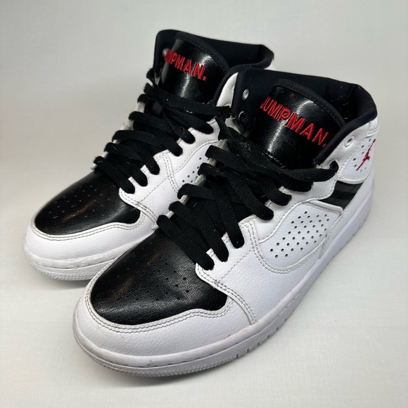 Jordan | Shoes | Jordan Jumpman Mid Almost New | Poshmark